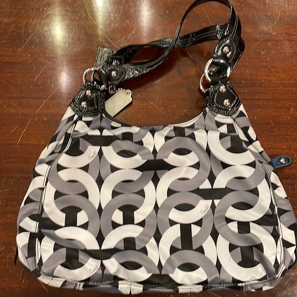 Authentic Coach Madison Op Art Shoulder Hobo Bag. - Gem